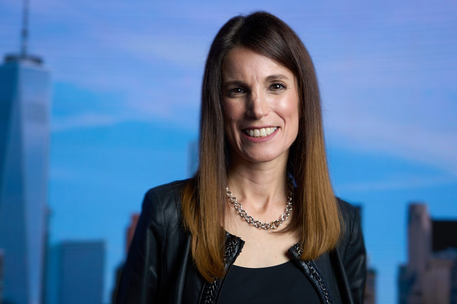 Samantha Lomow | Moves Power Women